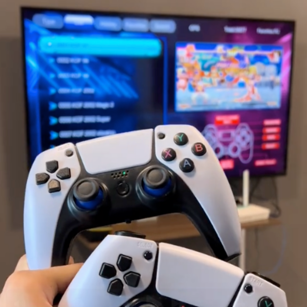 MovieHub™ - Retro Stick Pro